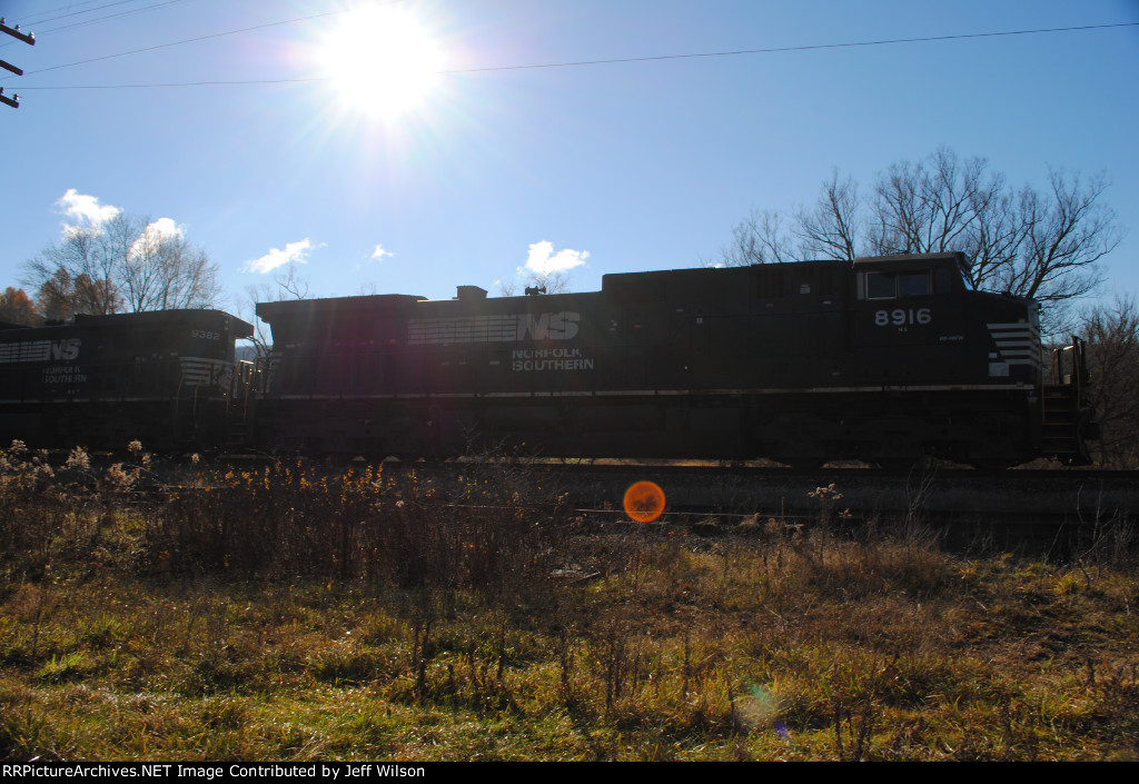 SB NS train on the D&H